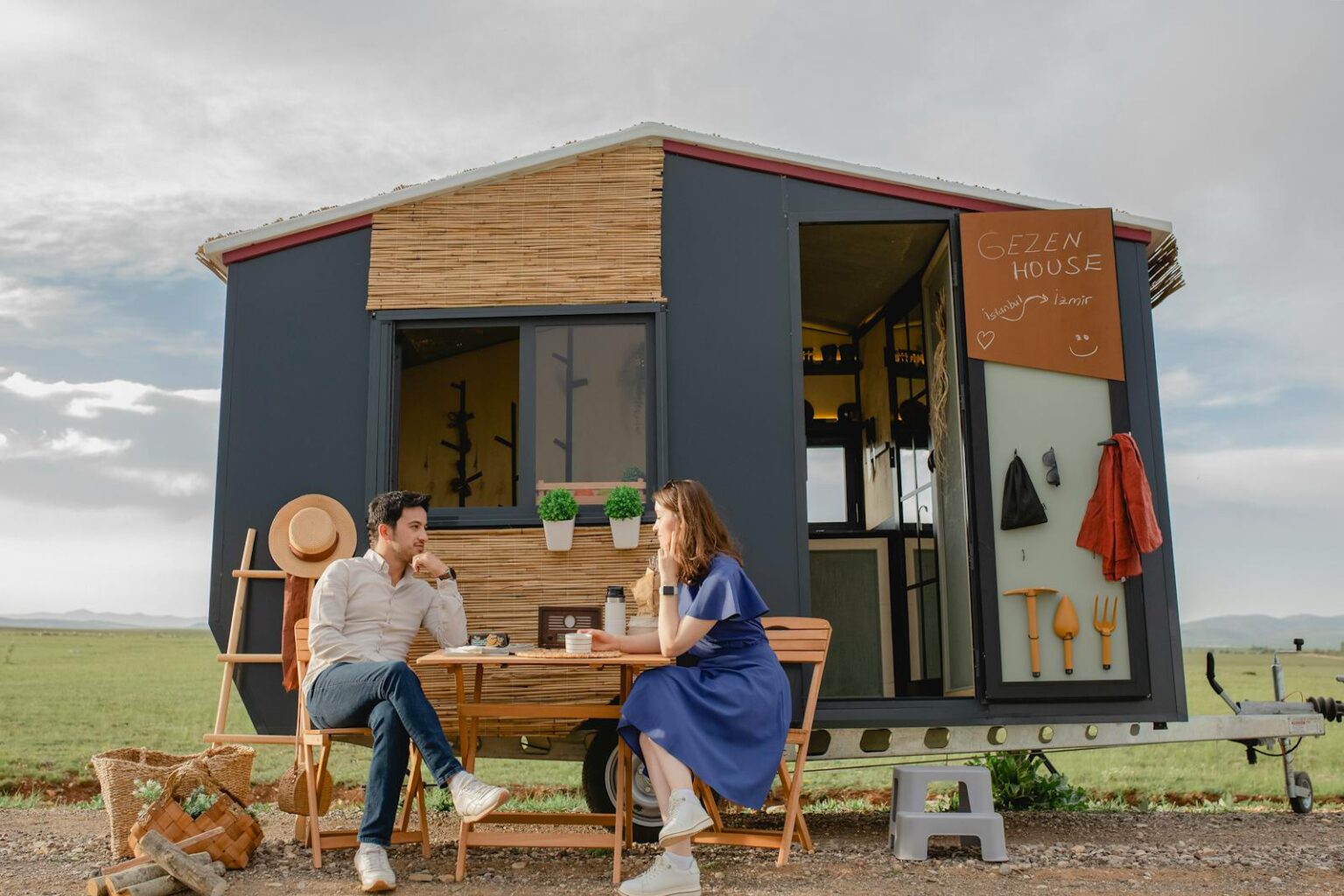 AirCrete Homes (Lightweight Concrete) • Make + Build